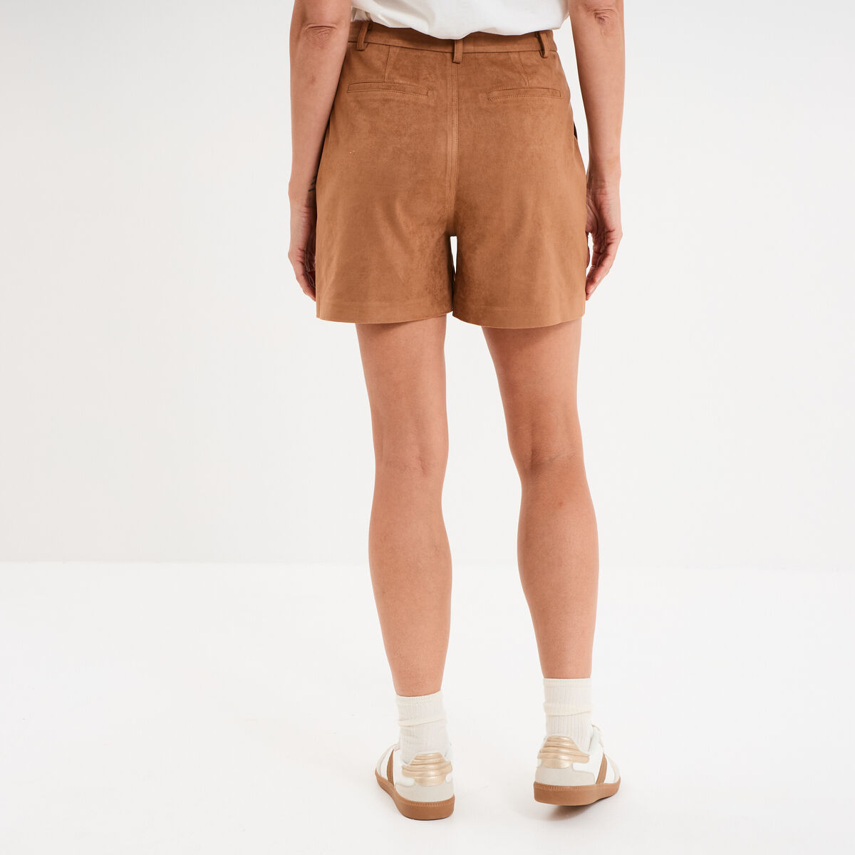 Short effet suédine droit taille haute marron clair femme | La Halle