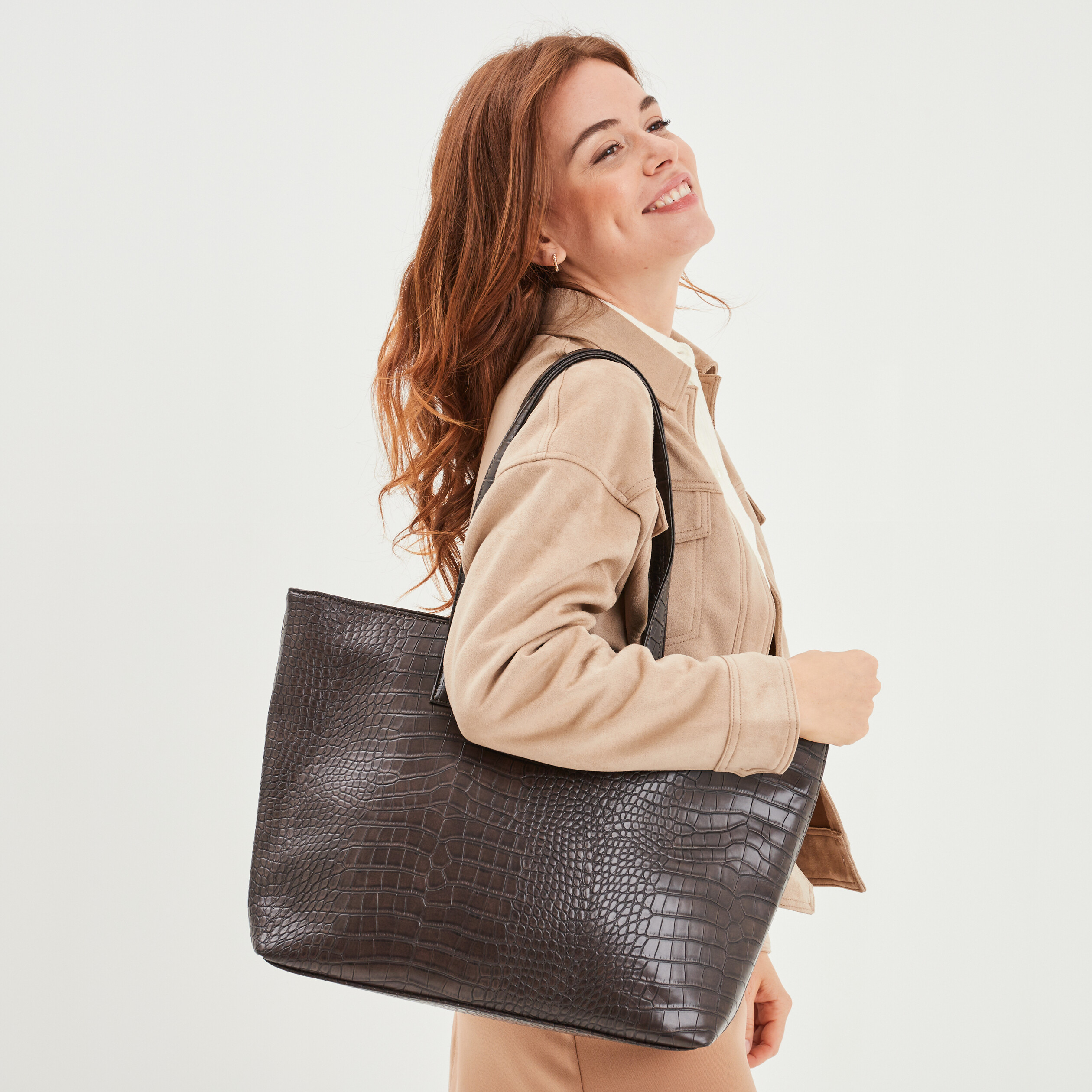 Sac cabas texturé marron foncé femme | La Halle