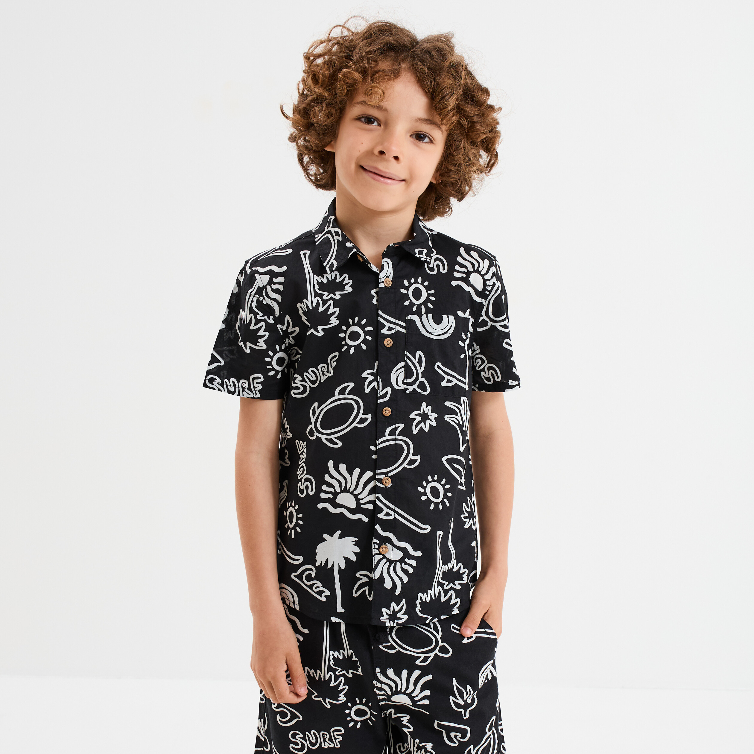 Chemise manches courtes noir garçon | La Halle