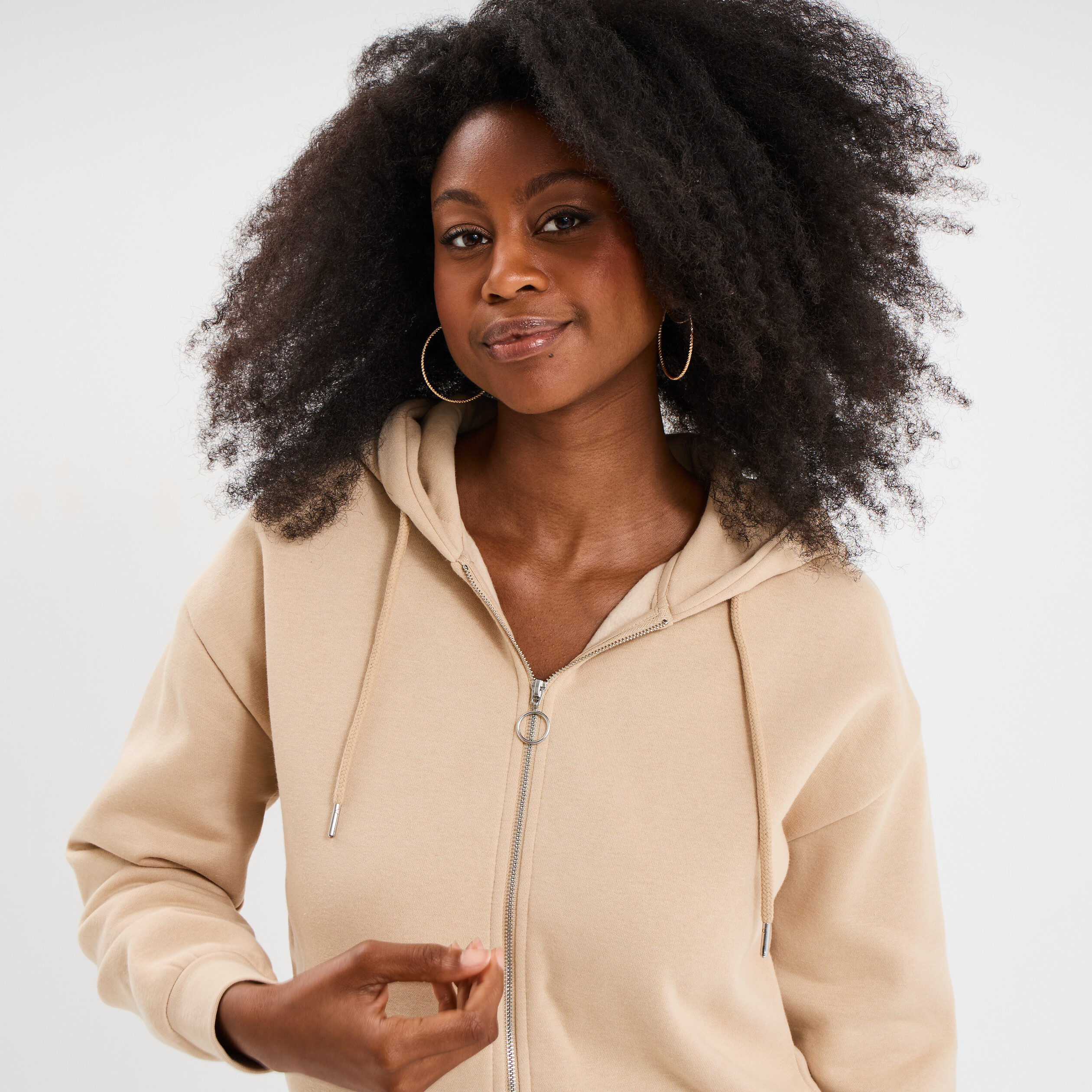 Sweat zippé à capuche court sable femme | La Halle