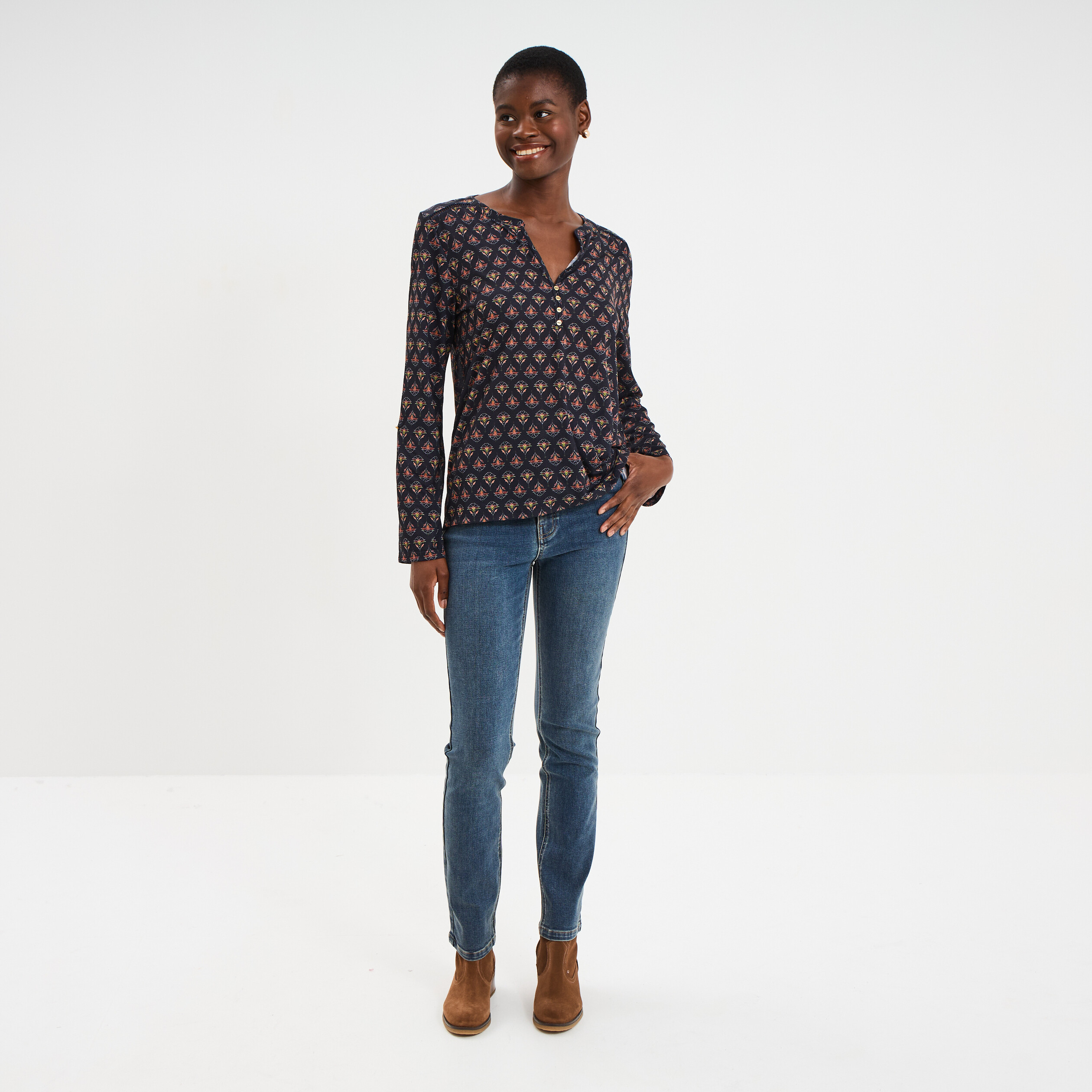T-shirt col mao manches retroussables bleu marine femme | La Halle