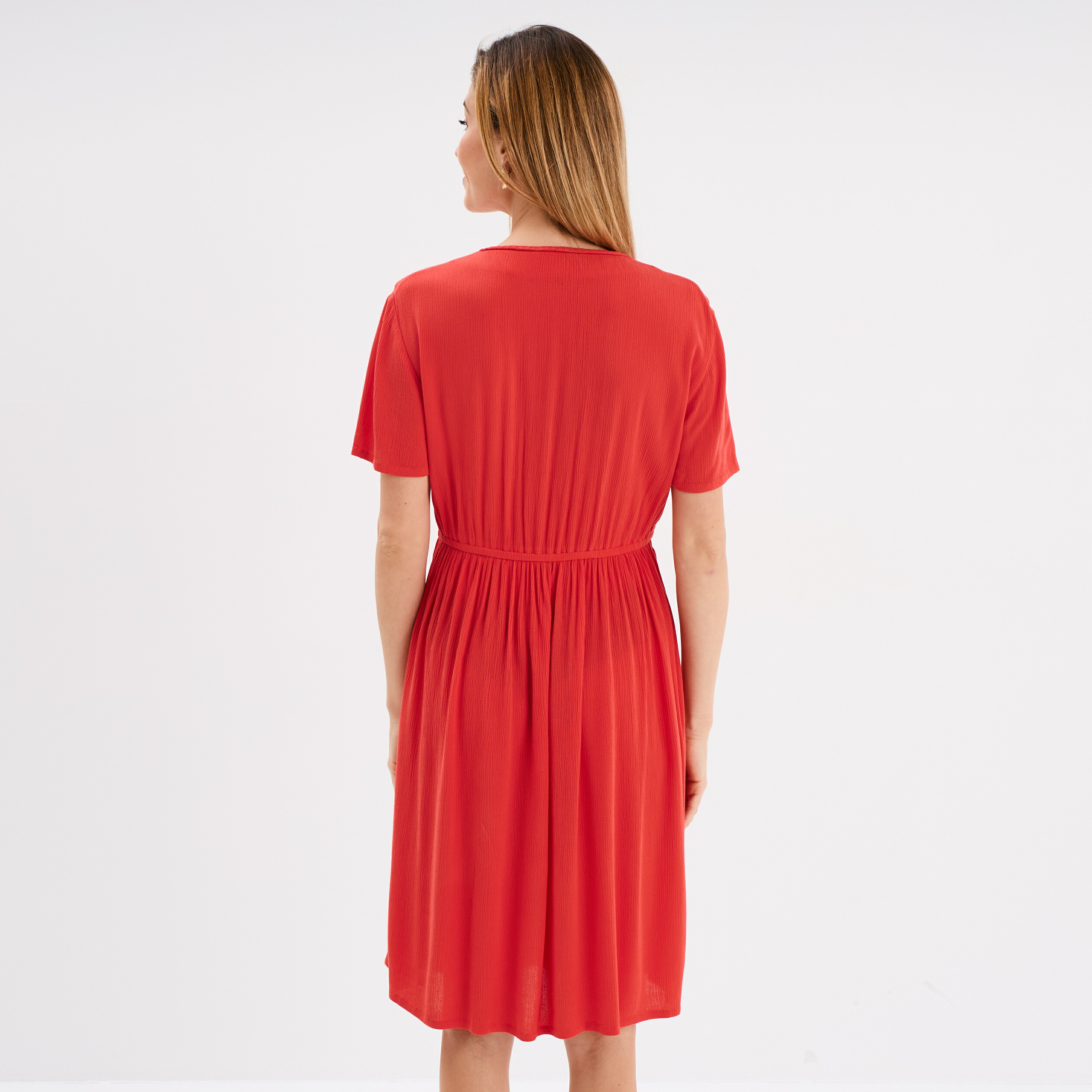 Robe col en V détails tressés rouge femme | La Halle