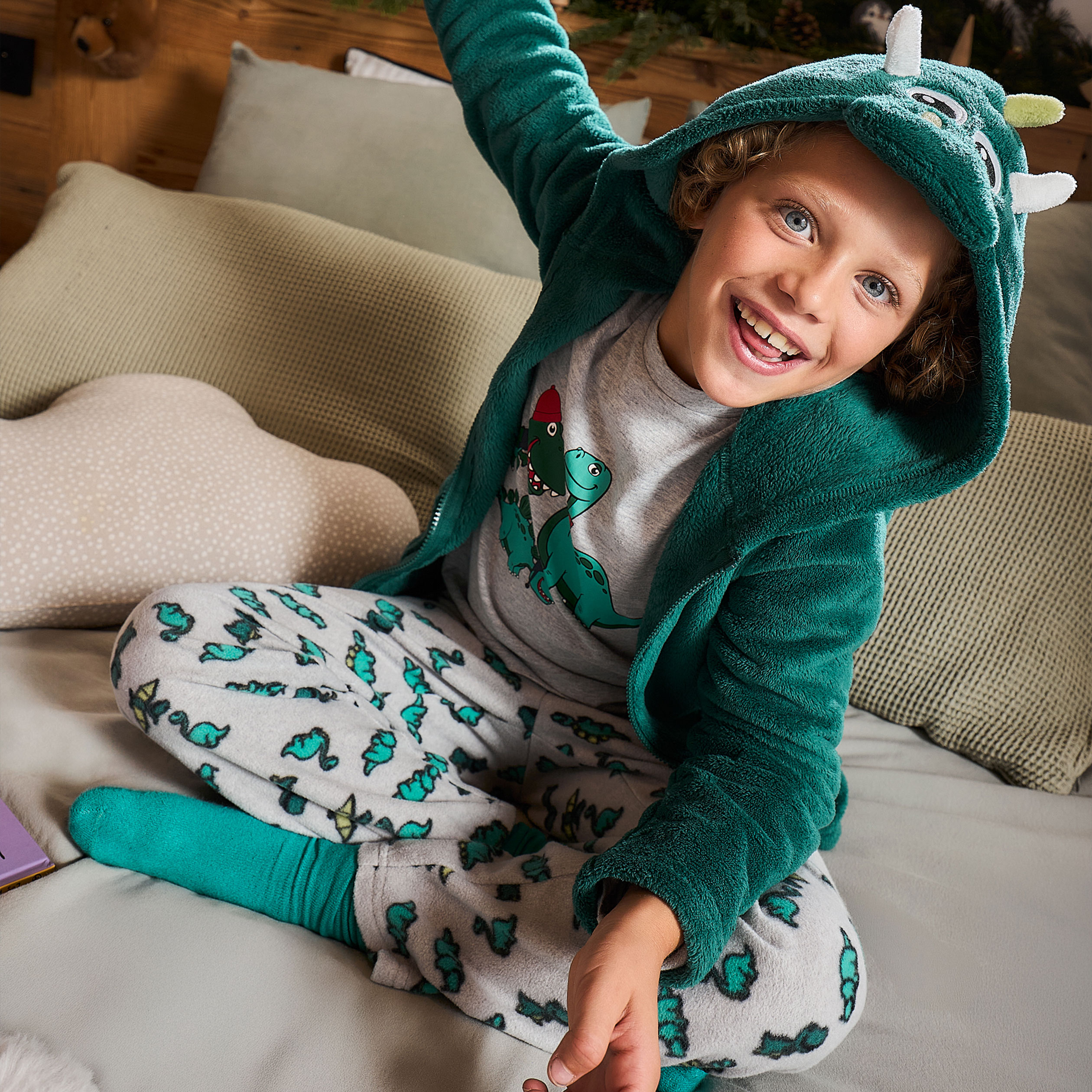 Ensemble pyjama 3 pièces et peluche vert garçon | La Halle