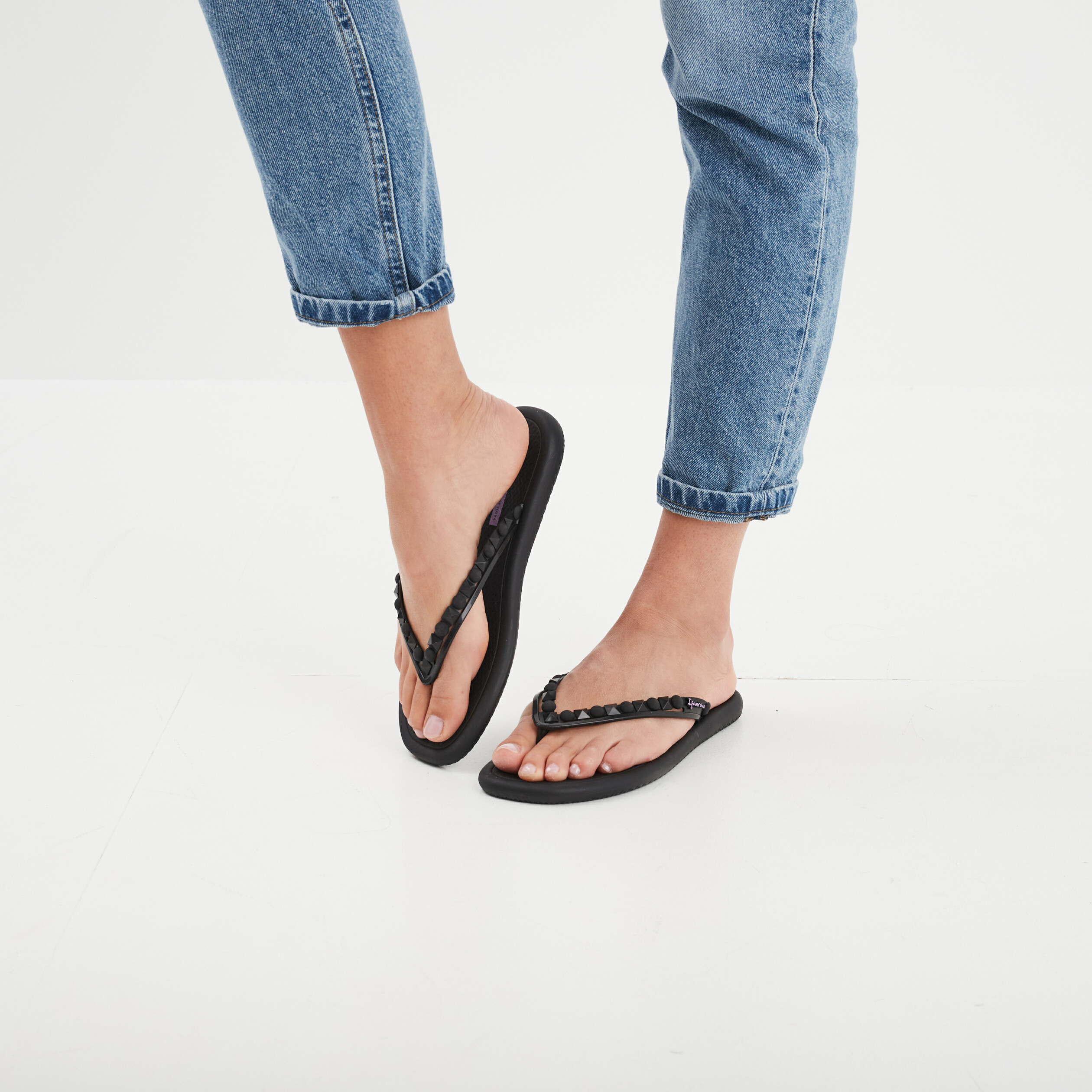 Tongs Ipanema noir femme | La Halle