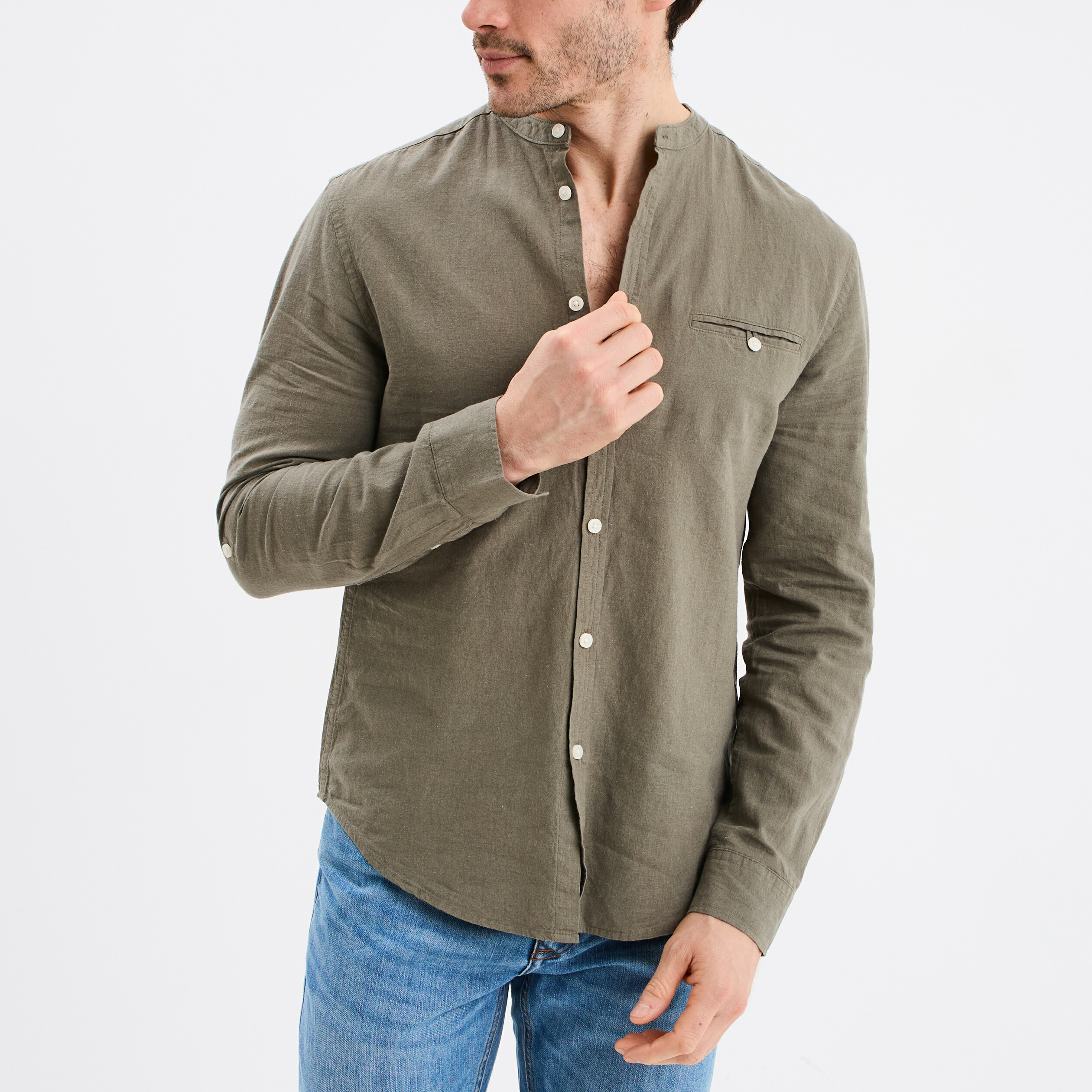 Chemise col mao lin mélangé vert kaki homme | La Halle