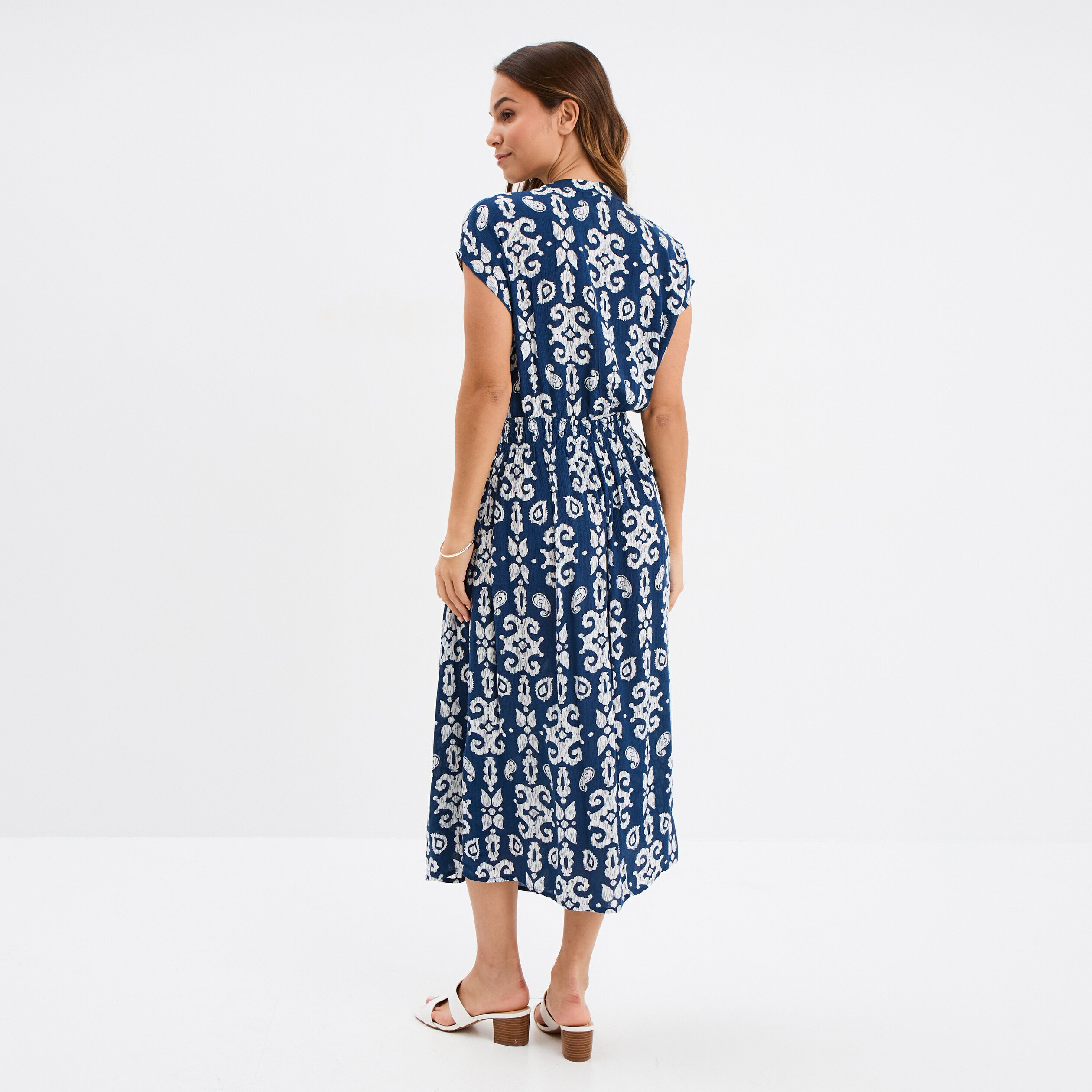 Robe longue crépon col tunisien bleu marine femme | La Halle