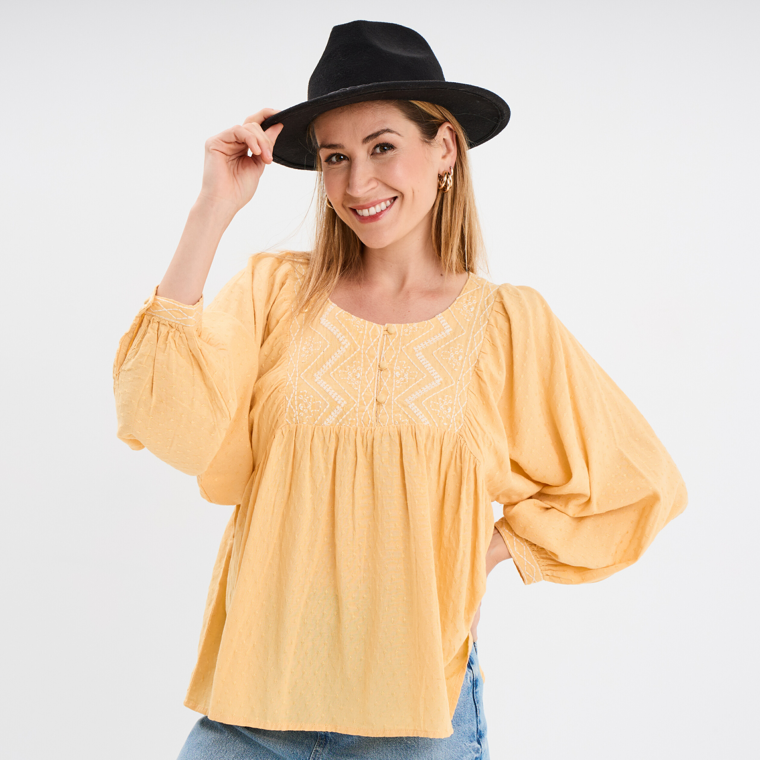 Blouse brodée manches ballons jaune clair femme | La Halle