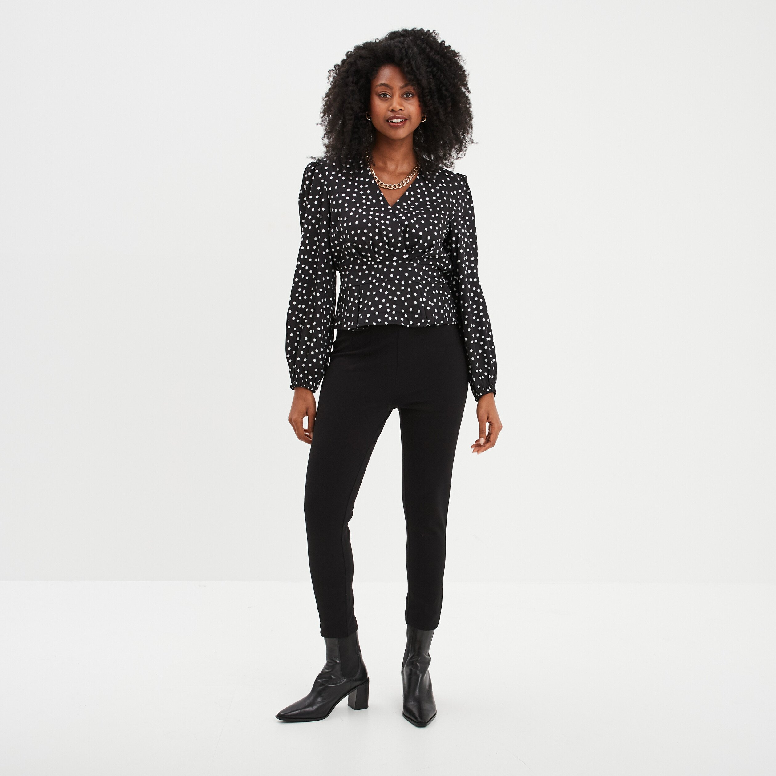 Blouse effet satin col cache-coeur noir femme | La Halle