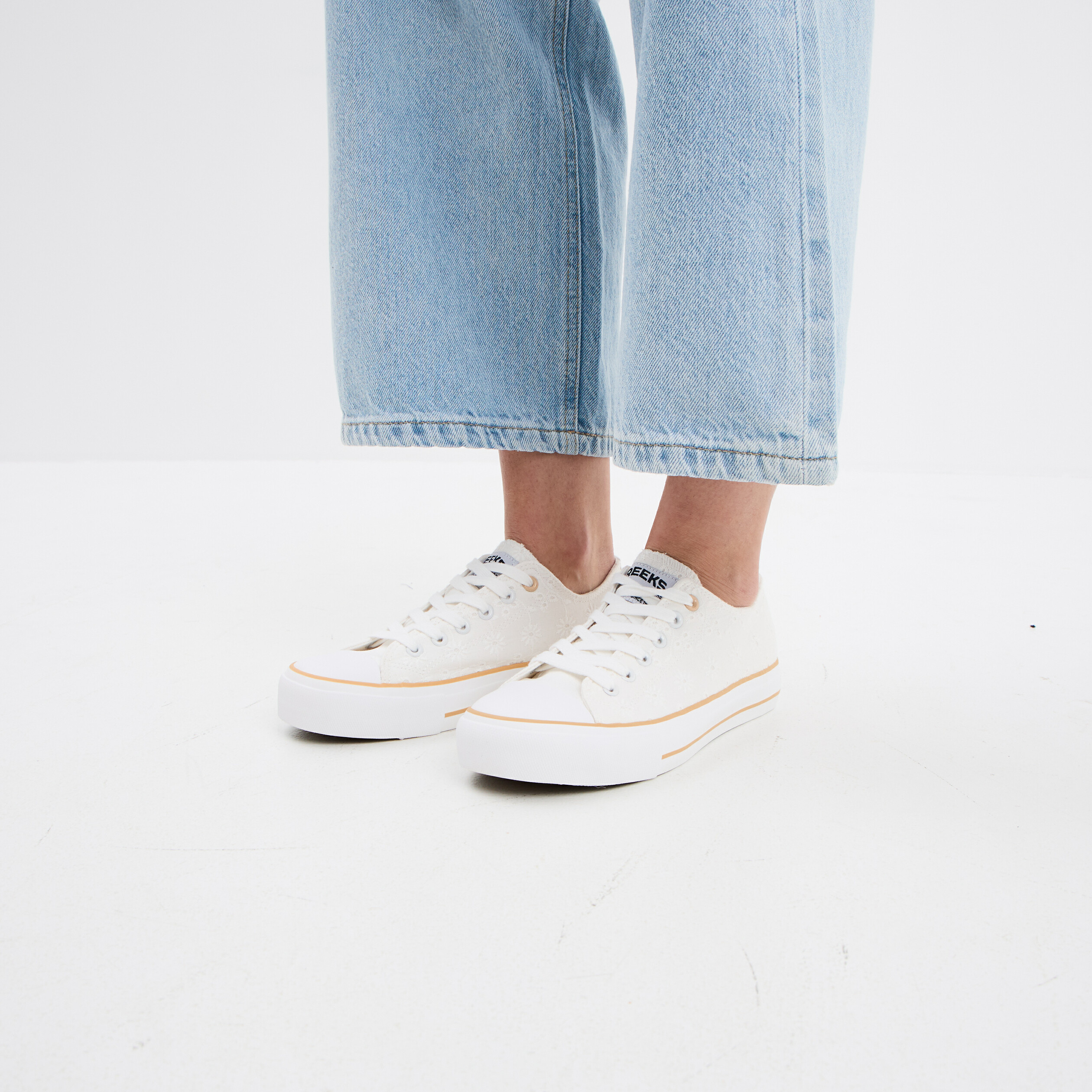 Tennis en toile à lacets ivoire femme | La Halle