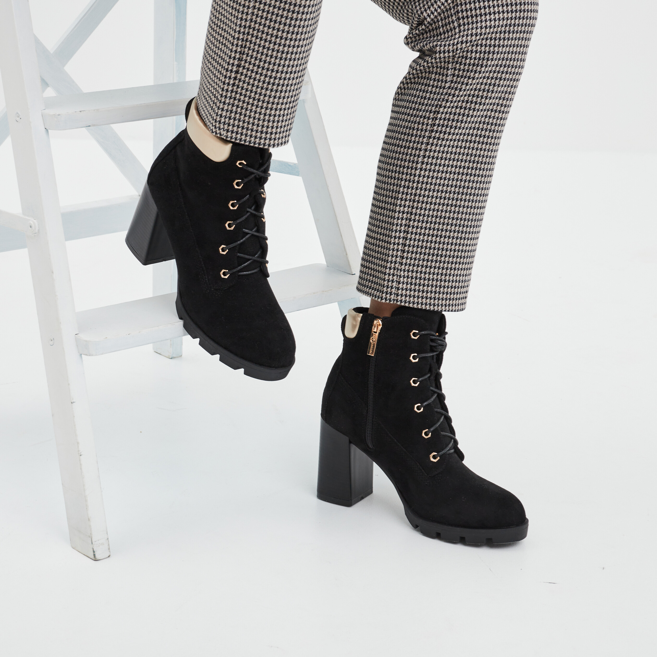 Bottines à talons à lacets noir femme | La Halle