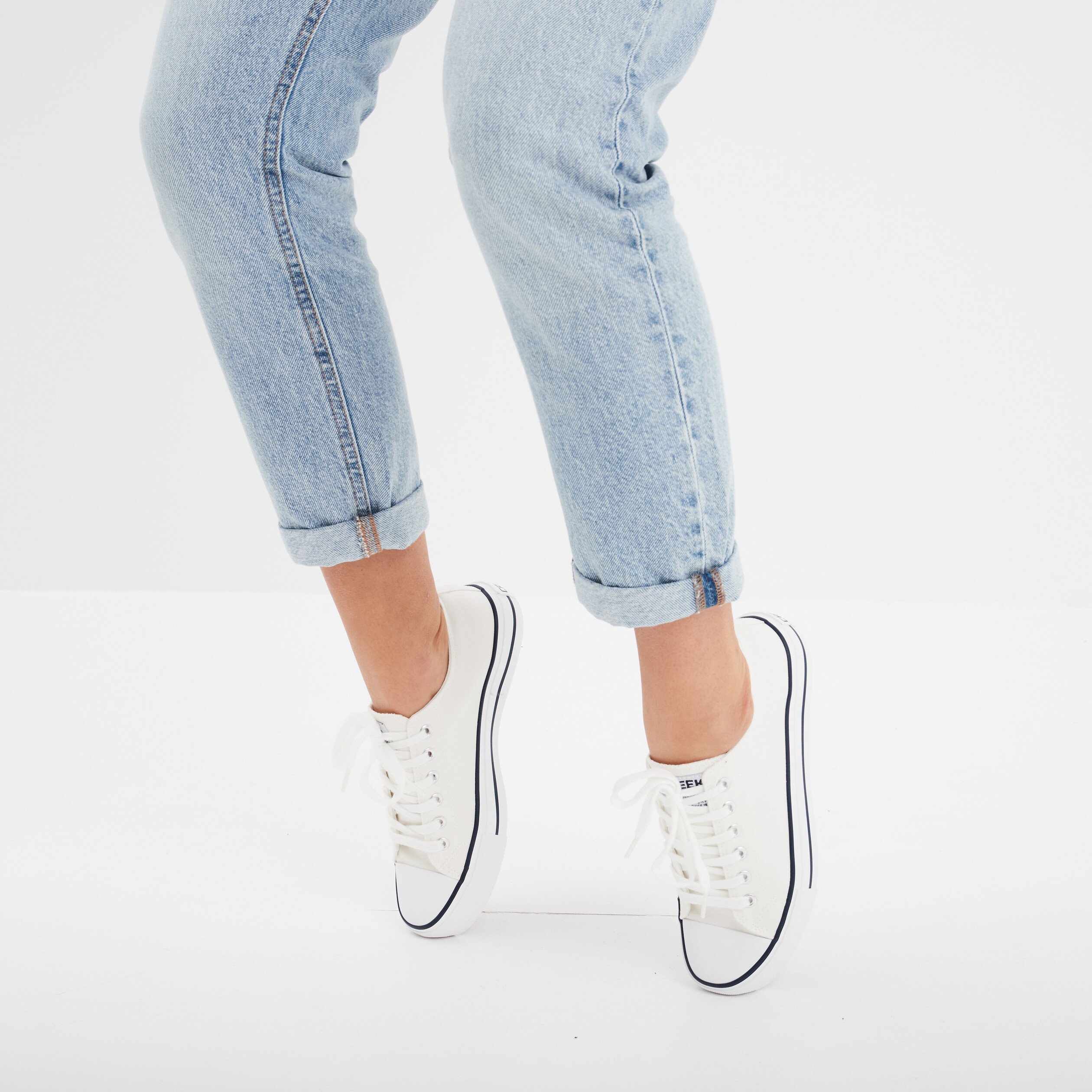 Tennis en toile à lacets blanc femme | La Halle