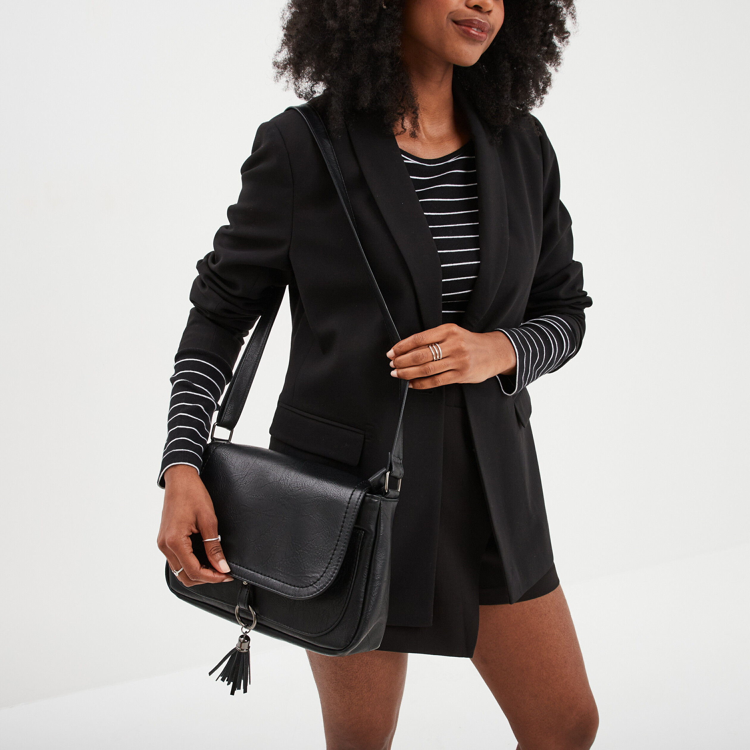 Sac besace en bandoulière noir femme | La Halle