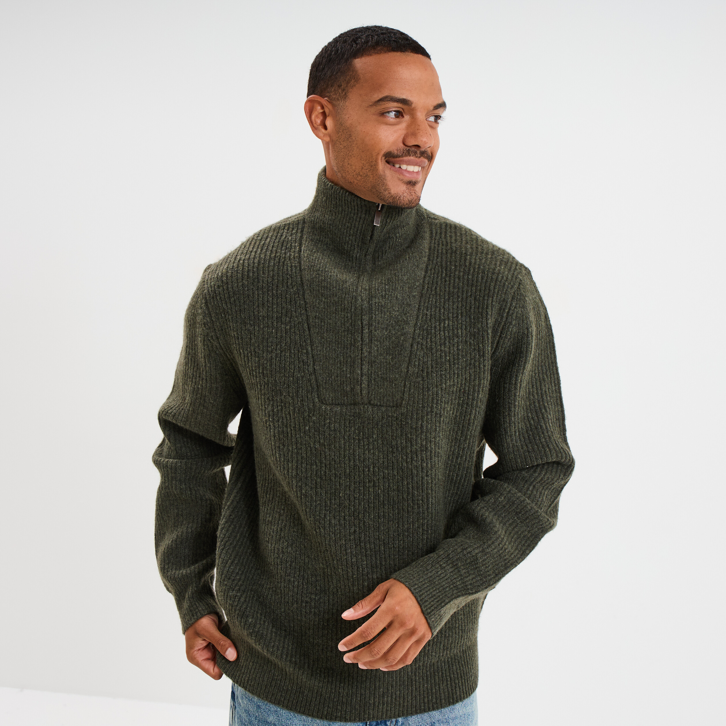 Pull avec col camionneur côtelé vert kaki homme | La Halle