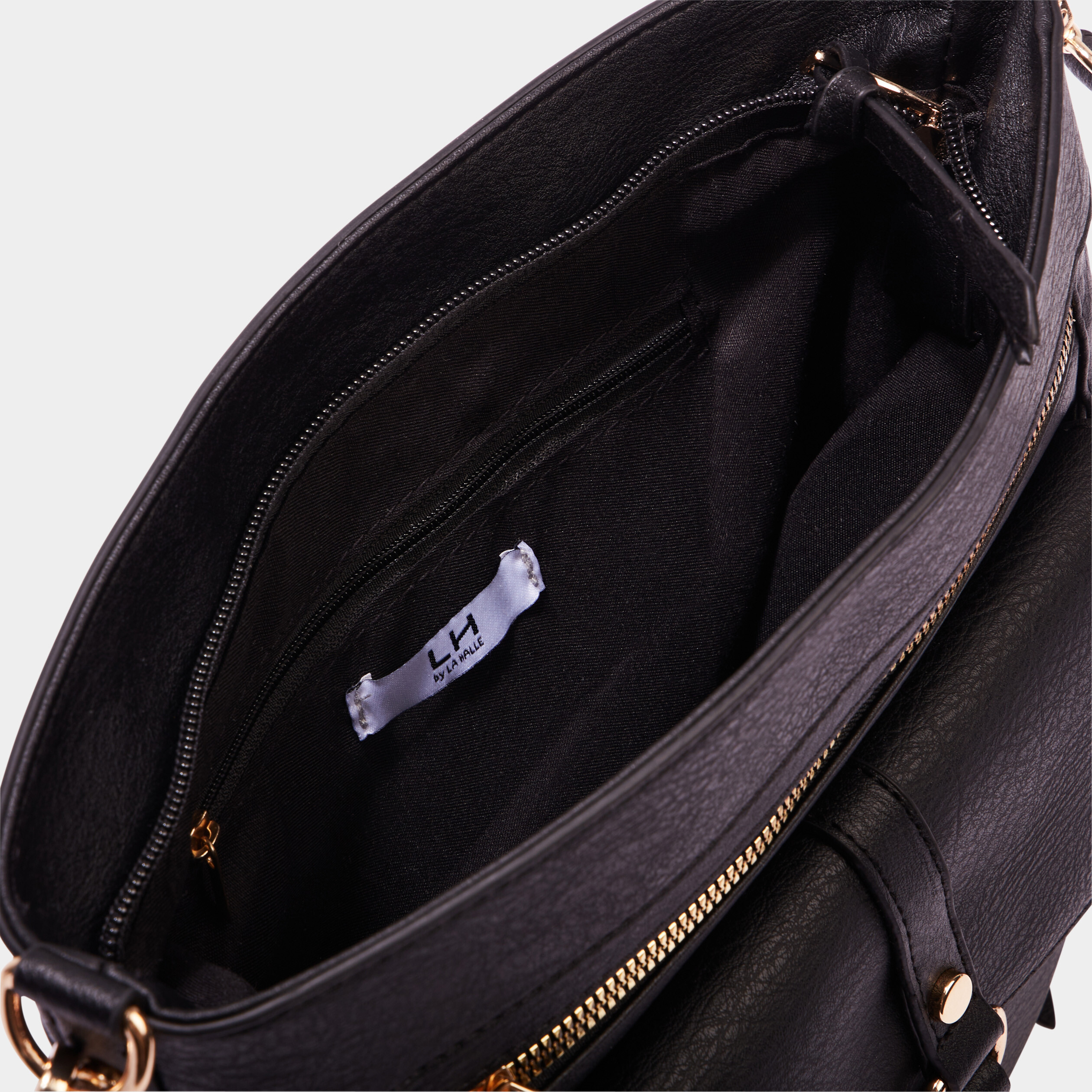 Sac en bandoulière poche à rabat noir femme | La Halle