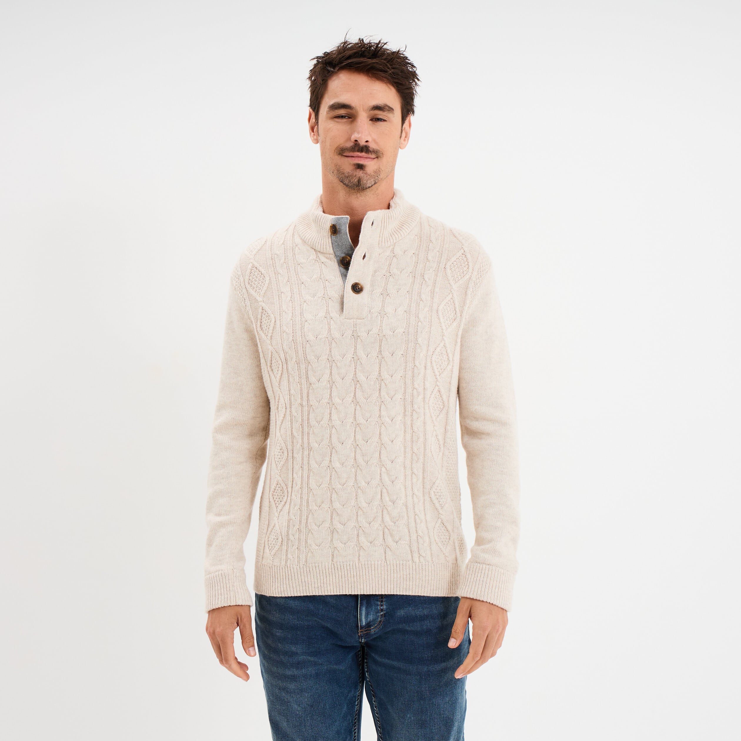 Pull col montant boutonné et torsades ecru homme | La Halle