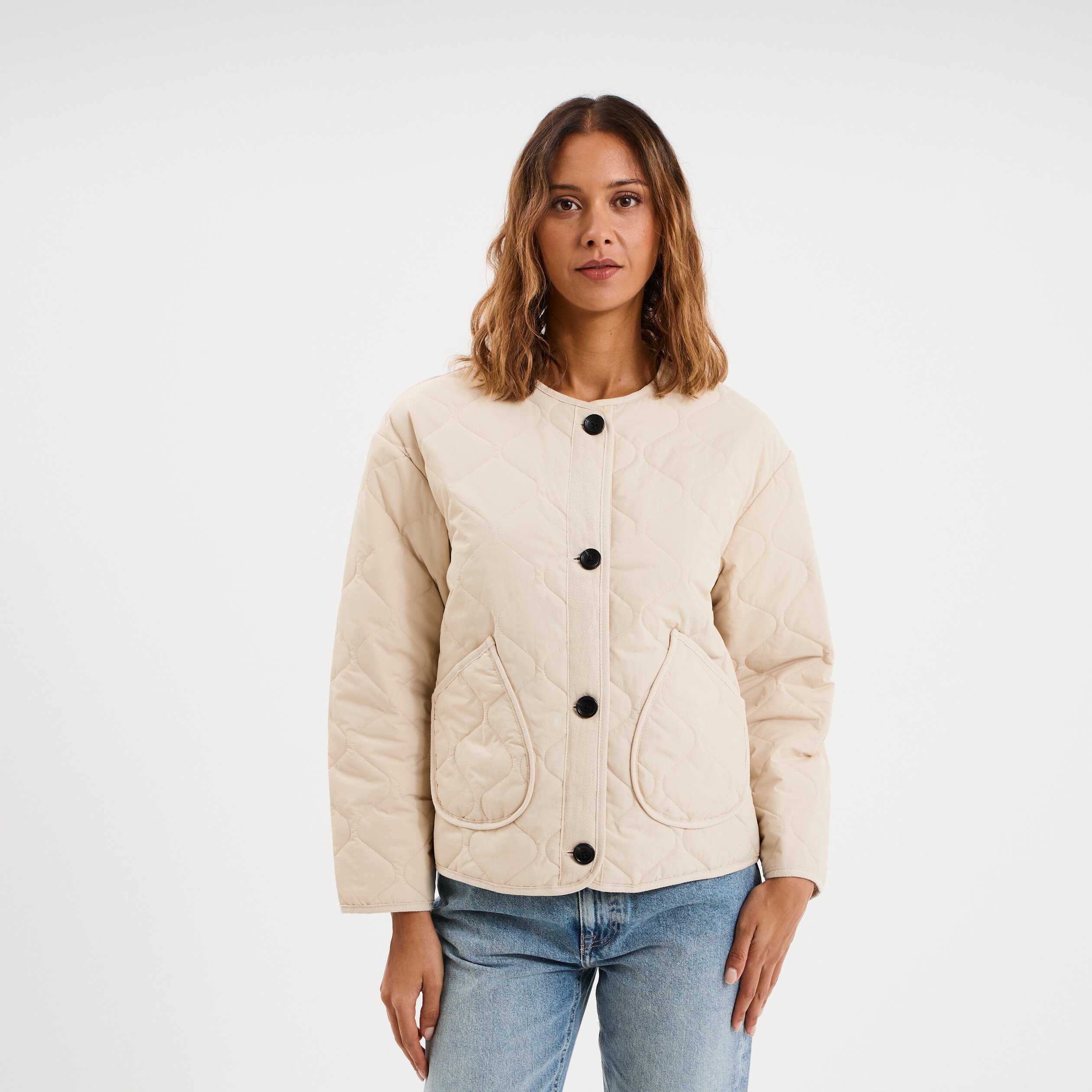 Veste matelassée boutonnée col rond sable femme | La Halle