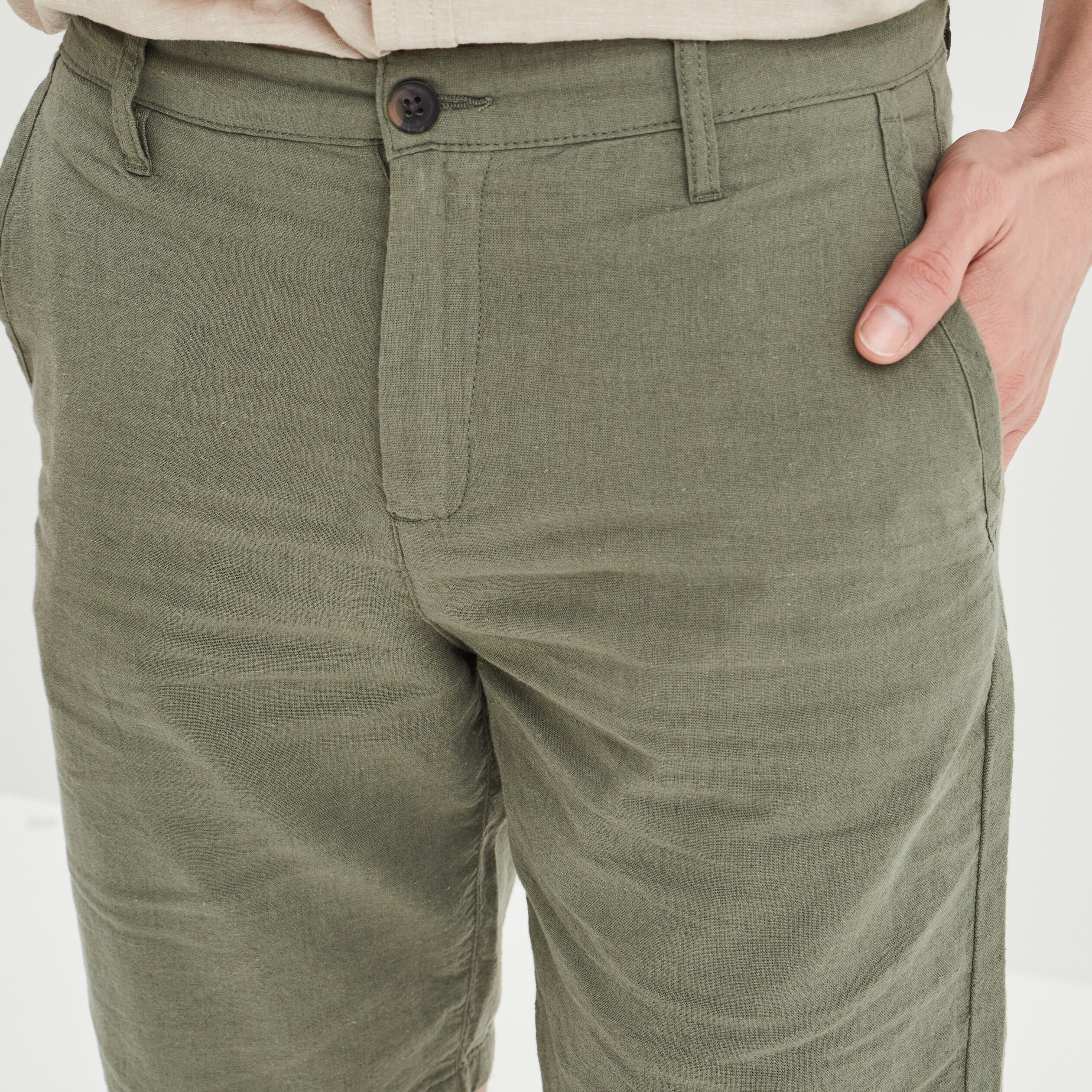 Short chino droit lin majoritaire vert kaki homme | La Halle