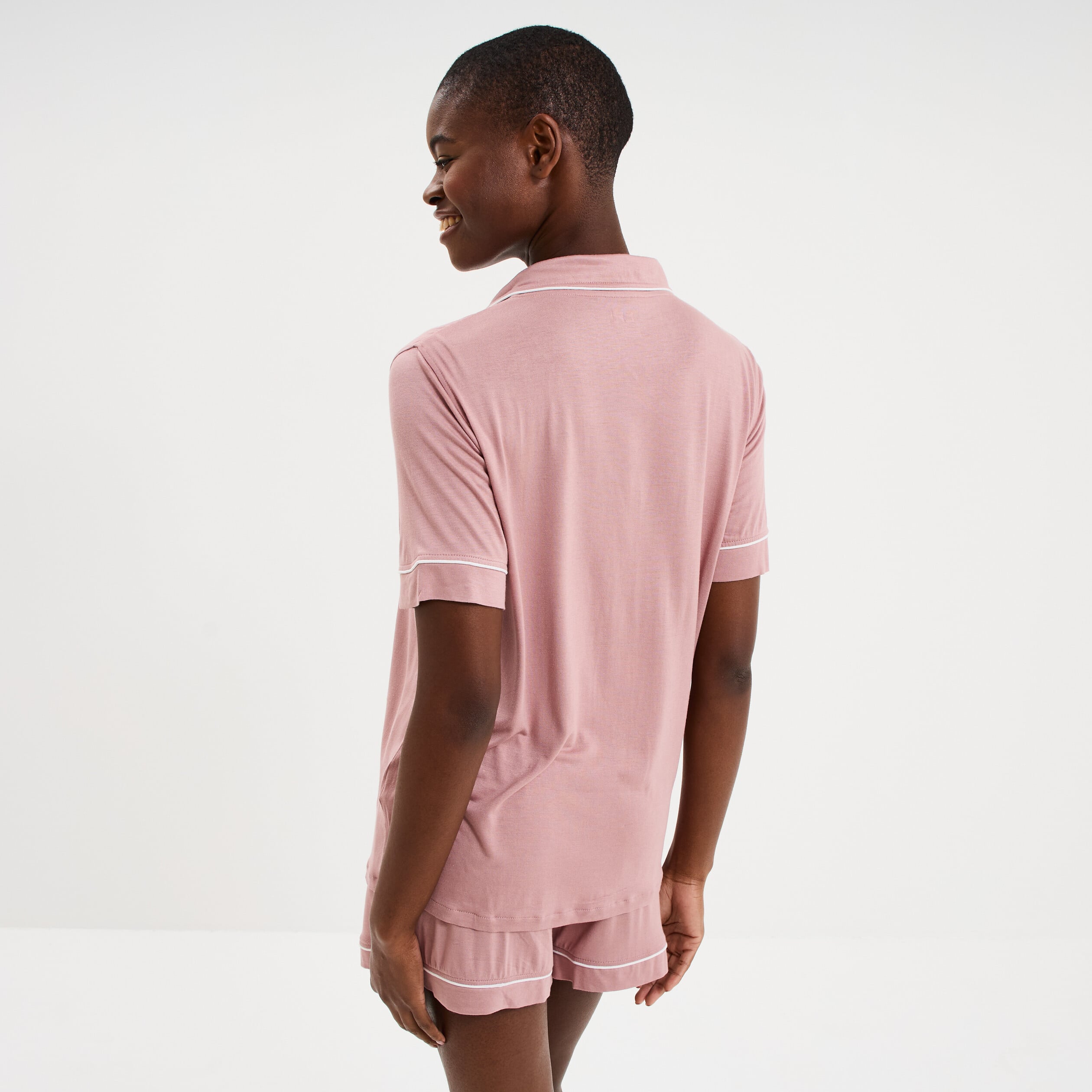Ensemble pyjama fluide short et chemise mauve femme | La Halle