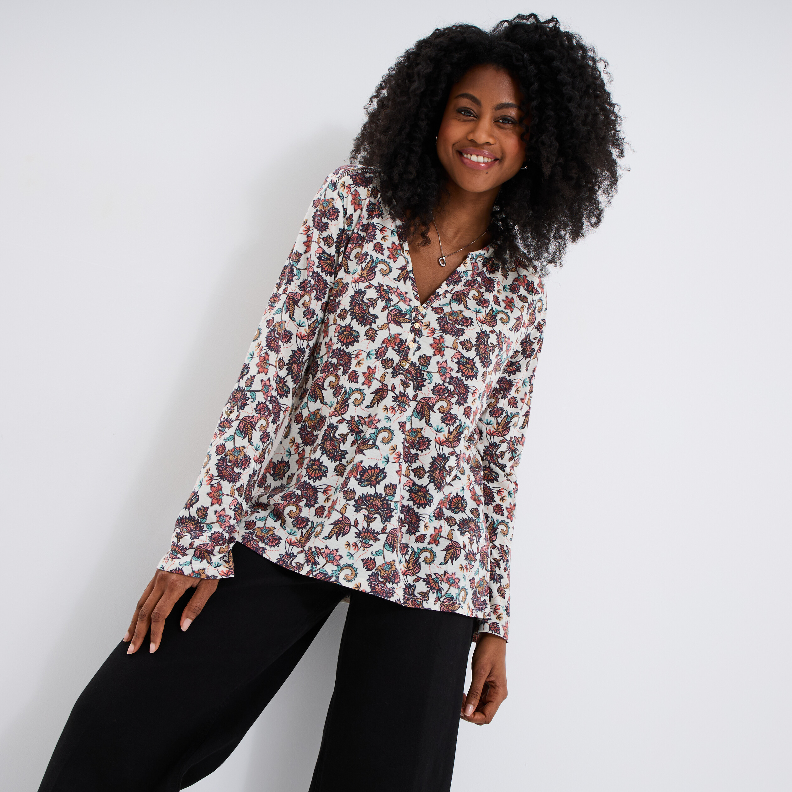 T-shirt col mao manches retroussables ecru femme | La Halle