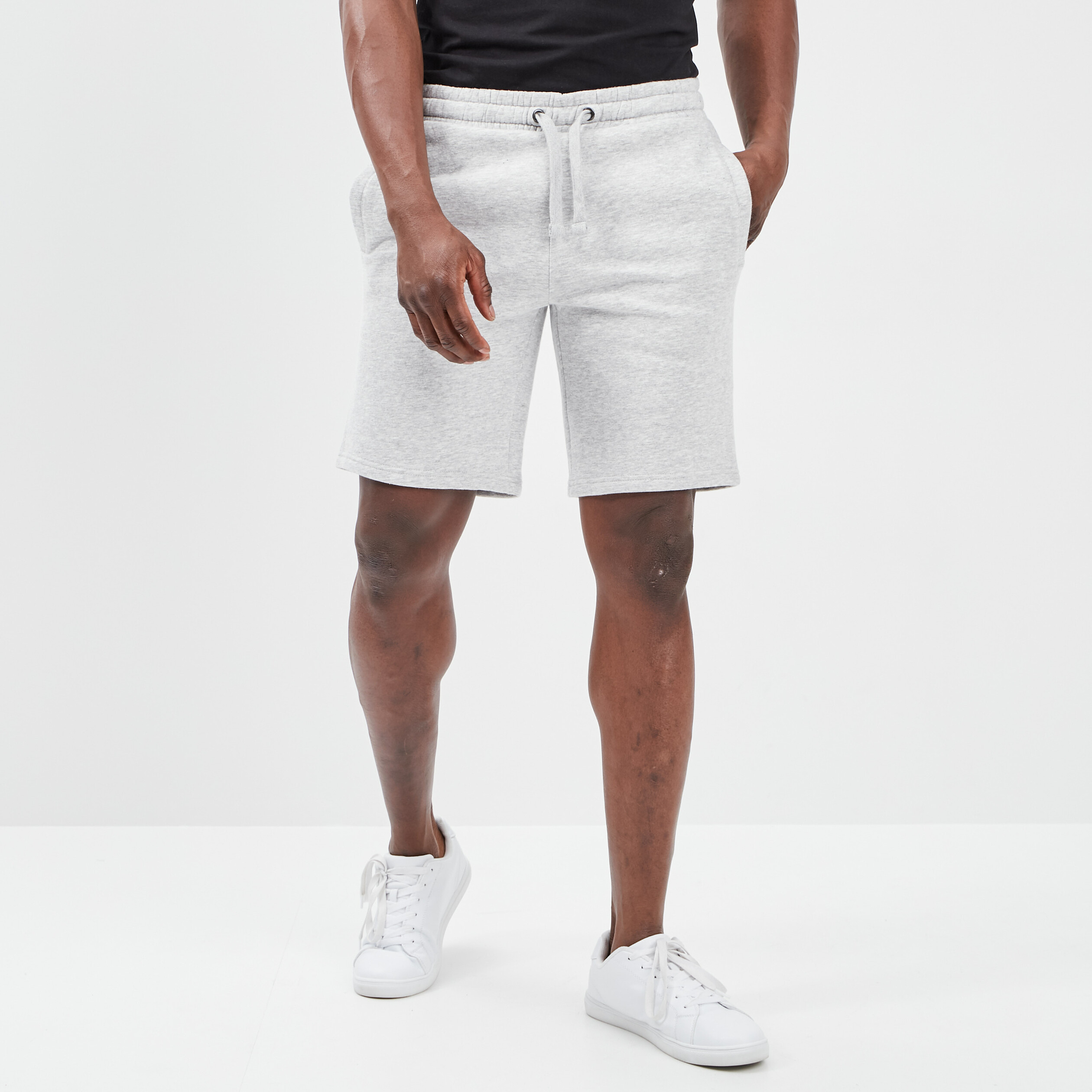 Short jogging molletonné droit gris clair homme | La Halle